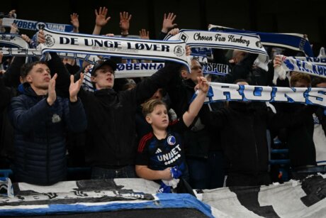 Fodbold i TV i dag → Se Dagens Fodboldkampe i TV & Stream